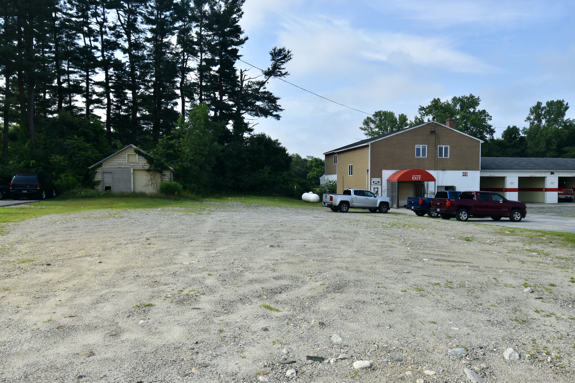 49 S Main Street, Brooklyn, CT 06234 | MLS# 24087394 | ez Home Search