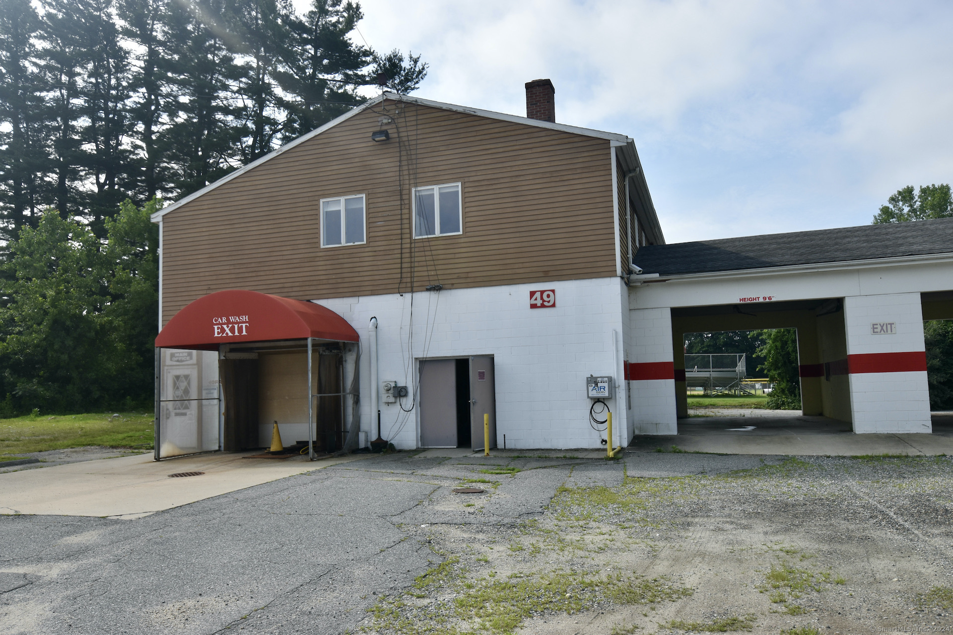 49 S Main Street, Brooklyn, CT 06234 | MLS# 24087394 | ez Home Search