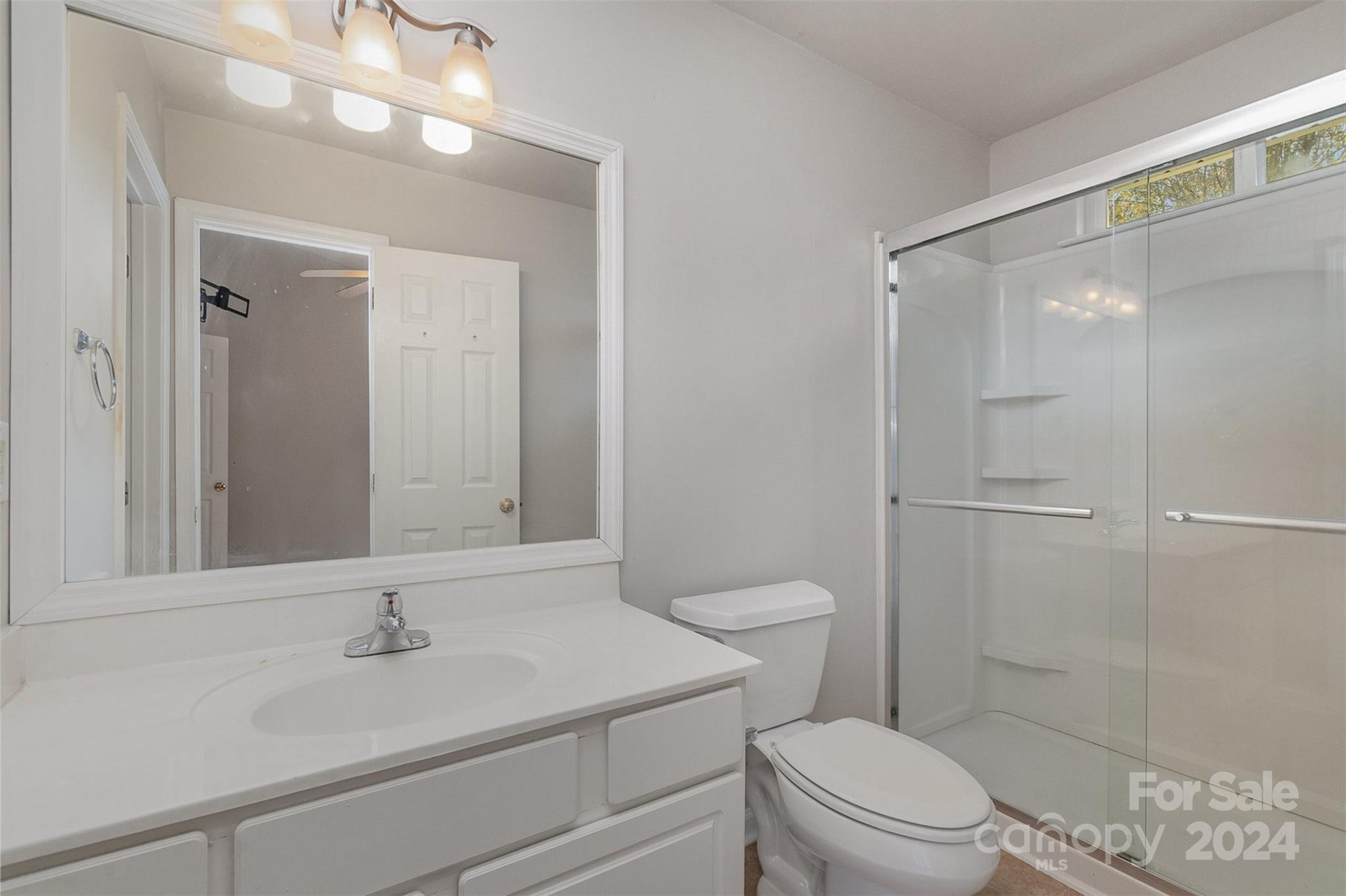 9013 Cinnabay Drive , Charlotte, NC 28216 | MLS# 4198752 Towne Meadows ...