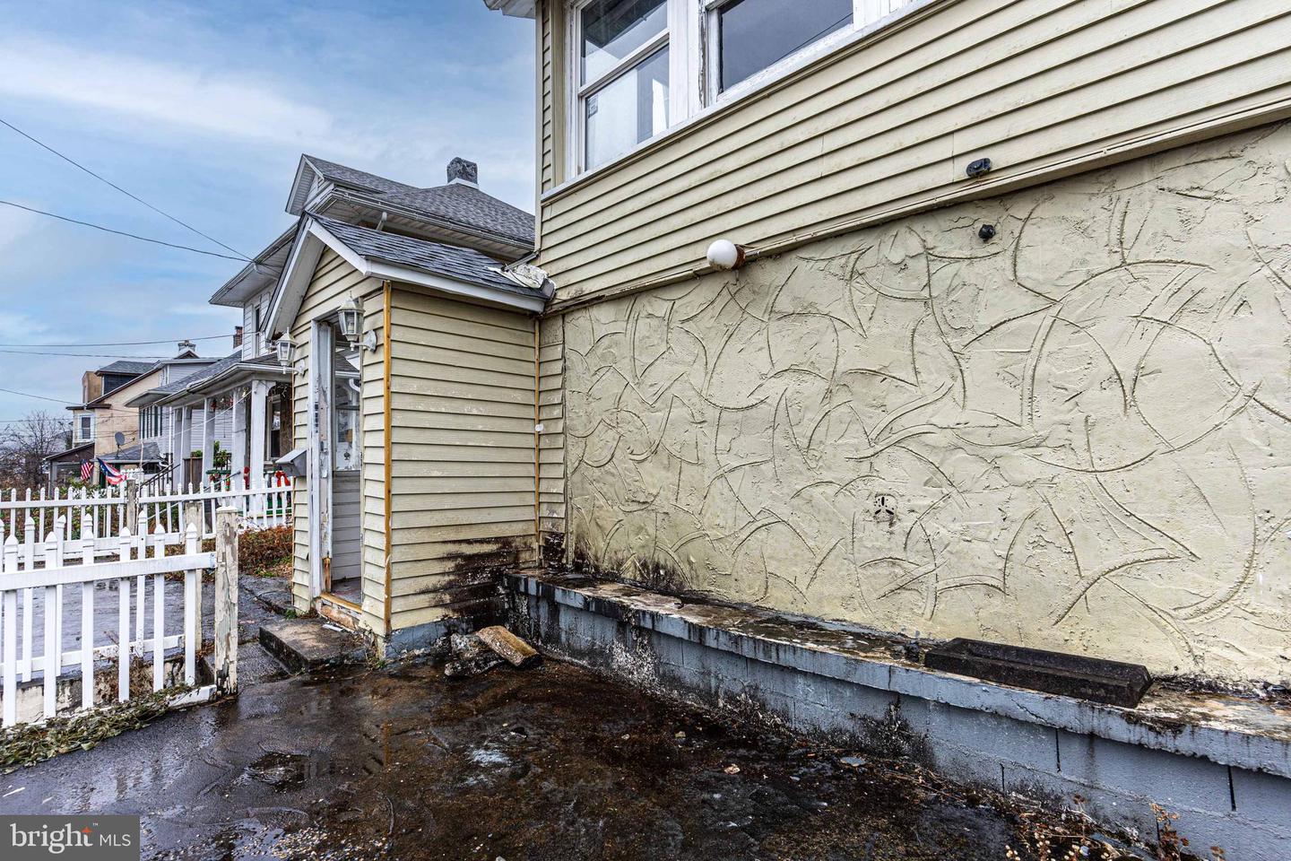 1330 E 6th STREET , Bethlehem, PA 18015 | MLS# PANH2006946 NOT A | ez ...